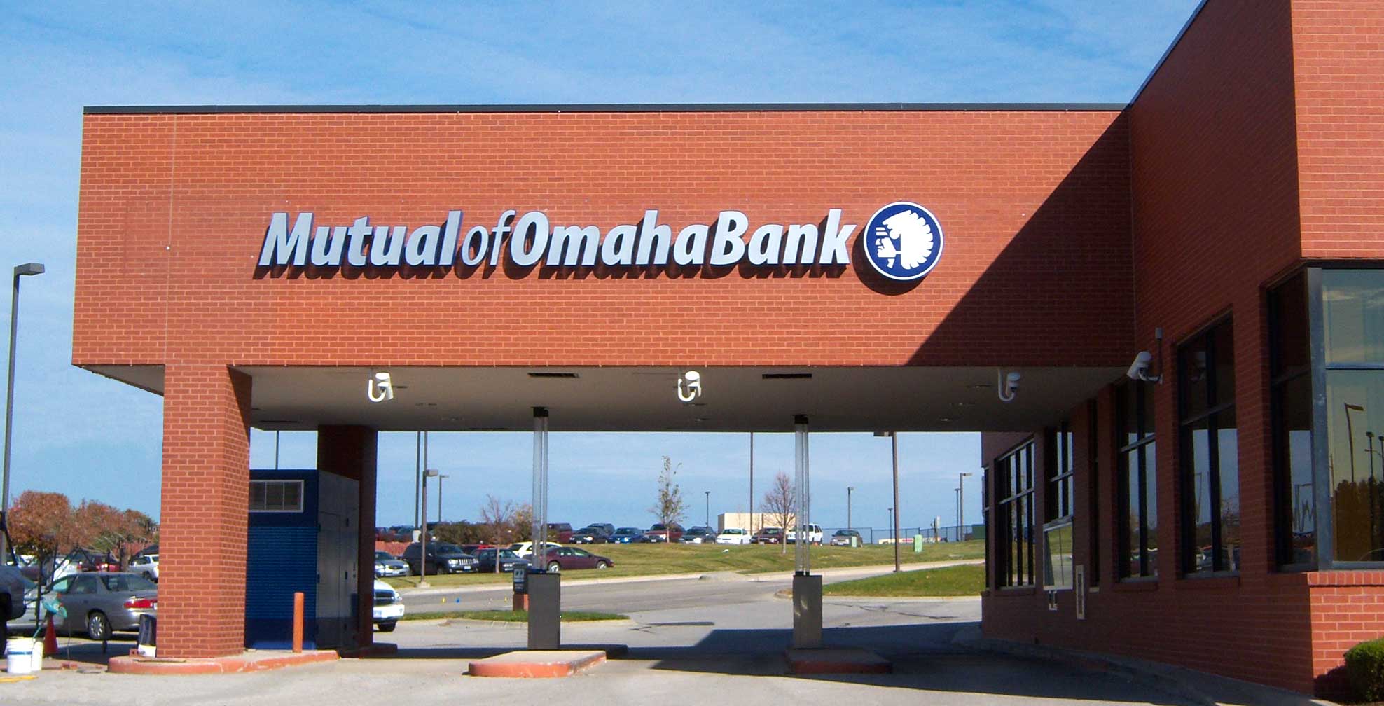 Mutual of Omaha Bank - Crosby Associates - Chicago